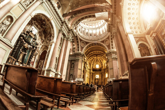 Kirchenfassade Bilder – Durchsuchen 669,389 Archivfotos, Vektorgrafiken ...