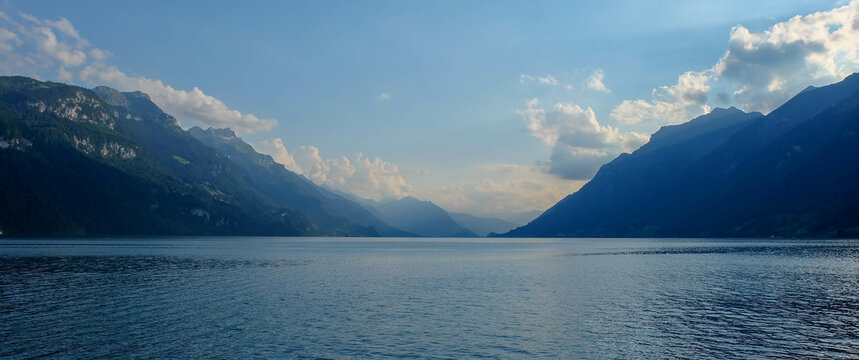 Brienzersee-Bilder: Stock-Fotos & -Videos. | Adobe Stock