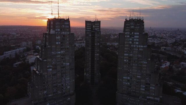 Rudo 影像 – 瀏覽 289 個素材庫相片、向量圖和影片 | Adobe Stock