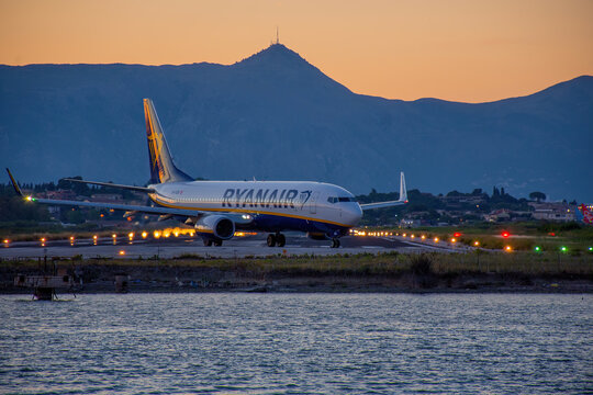รูปภาพSerir – เลือกดูภาพถ่ายสต็อก เวกเตอร์ และวิดีโอ5,586 | Adobe Stock