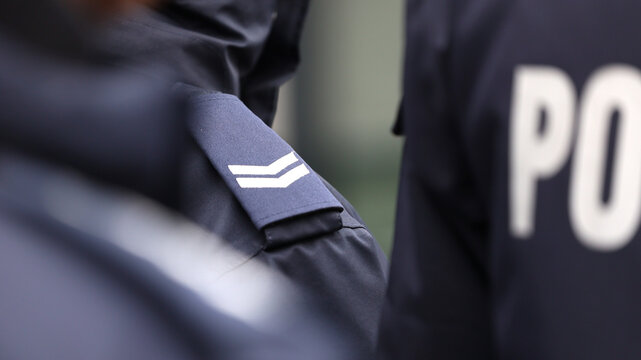 Polizeikommissar-Bilder: Stock-Fotos & -Videos. | Adobe Stock
