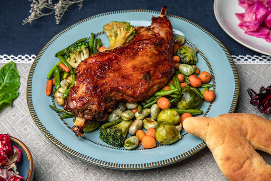 Bastirma Bilder – Durchsuchen 5,156 Archivfotos, Vektorgrafiken und ...