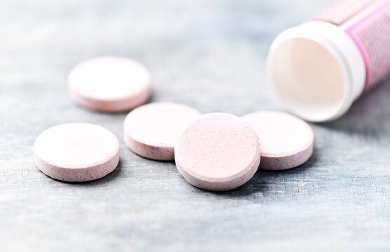 Brausetablette-Bilder: Stock-Fotos & -Videos. | Adobe Stock