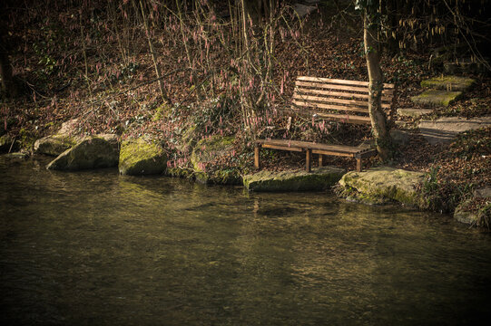 รูปภาพFlussufer – เลือกดูภาพถ่ายสต็อก เวกเตอร์ และวิดีโอ11,306 | Adobe ...