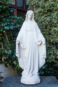 "Virgen Maria" Images – Browse 1,120 Stock Photos, Vectors, and Video ...