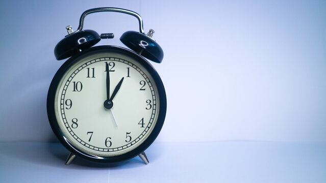 1.00 Billeder – Gennemse 10,194 stockfotos, vektorer og videoer | Adobe Stock