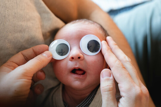 Googly Eyes Images – Browse 8,111 Stock Photos, Vectors, and Video ...