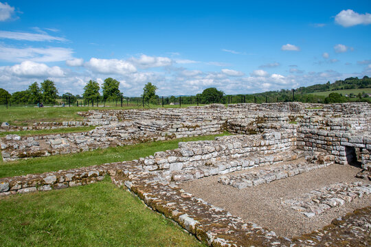 "Hadrian's Wall" Images – Browse 905 Stock Photos, Vectors, and Video ...