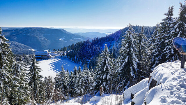 Nordschwarzwald Bilder – Durchsuchen 3,928 Archivfotos, Vektorgrafiken ...