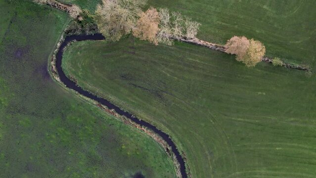 "River Meander"-Bilder: Stock-Fotos & -Videos. | Adobe Stock