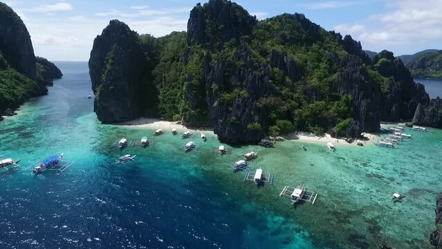 "El Nido" Images – Parcourir 18,161 le catalogue de photos, vecteurs et ...