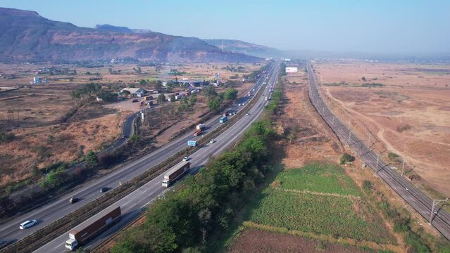 "Mumbai Pune Expressway" Images – Browse 265 Stock Photos, Vectors, and ...
