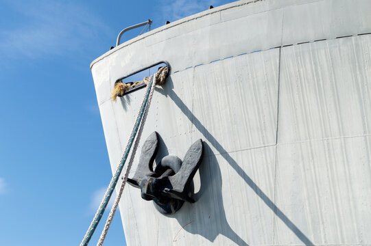 Hawsehole Bilder – Durchsuchen 239 Archivfotos, Vektorgrafiken und ...