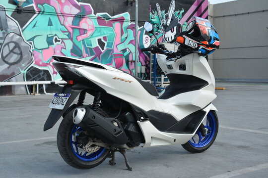 รูปภาพPcx – เลือกดูภาพถ่ายสต็อก เวกเตอร์ และวิดีโอ338 | Adobe Stock