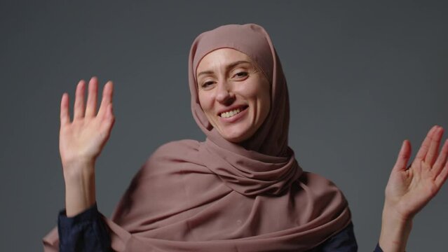 "Arabic Dance" - Images et vidéos libres de droits | Adobe Stock