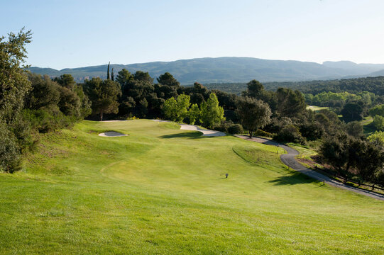 "Terrain De Golf" Images – Browse 759 Stock Photos, Vectors, and Video ...