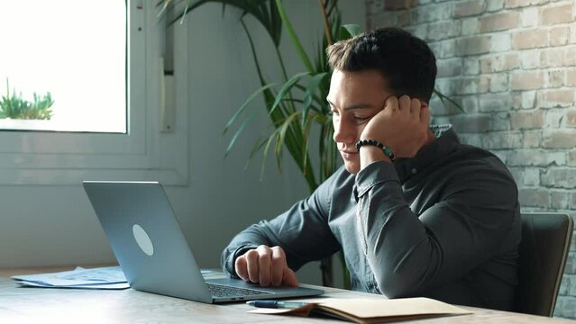 Monotonous Images – Browse 20,281 Stock Photos, Vectors, and Video ...