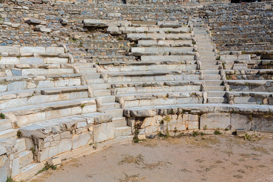 Amphiteater Bilder – Durchsuchen 587 Archivfotos, Vektorgrafiken und ...