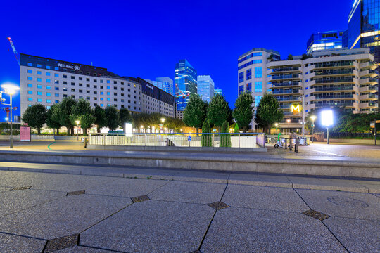 Takis Bilder – Durchsuchen 93 Archivfotos, Vektorgrafiken und Videos ...