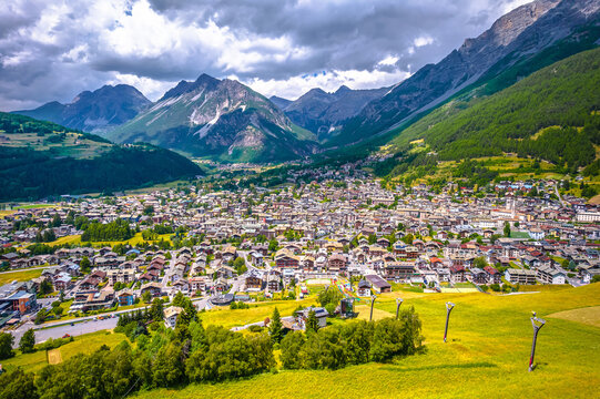 รูปภาพApline – เลือกดูภาพถ่ายสต็อก เวกเตอร์ และวิดีโอ734 | Adobe Stock