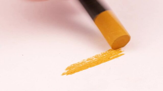 Crayolas bilder – Bläddra bland 48 stockfoton, vektorer och videor ...