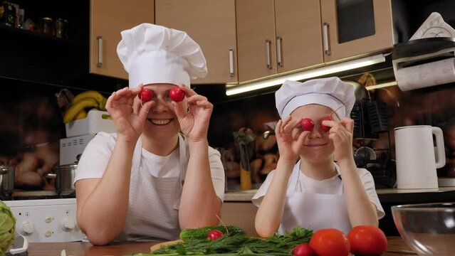 Eye While Cooking Images – Browse 678 Stock Photos, Vectors, and Video ...