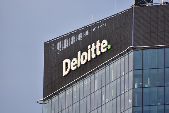 Deloitte Képek – Böngésszen 342 stockfotókat, vektorokat és videókat ...
