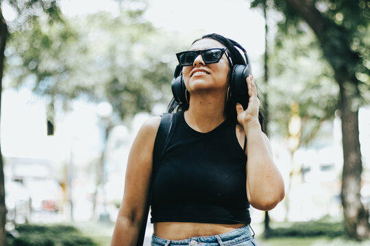 Music Life Style Accessories Images – Browse 23,429 Stock Photos ...