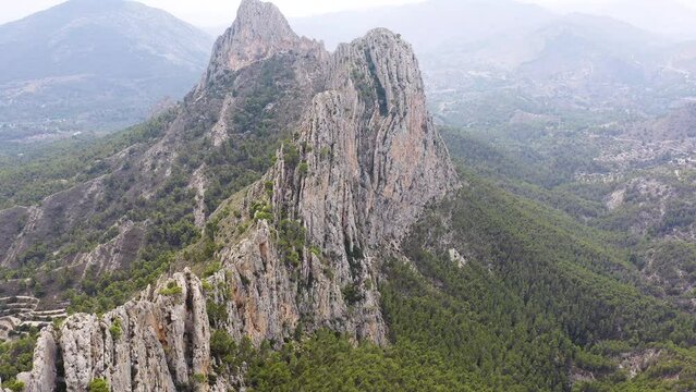Castellets bilder – Bläddra bland 57 stockfoton, vektorer och videor ...