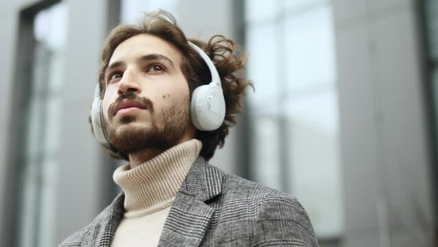 Listen Up Images – Browse 102,851 Stock Photos, Vectors, and Video ...