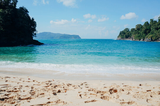 Teluk Images – Browse 1,376 Stock Photos, Vectors, and Video | Adobe Stock