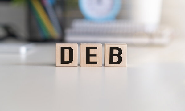 Debutant bilder – Bläddra bland 3,761 stockfoton, vektorer och videor ...