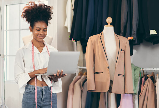 Modedesign bilder – Bläddra bland 223,770 stockfoton, vektorer och ...