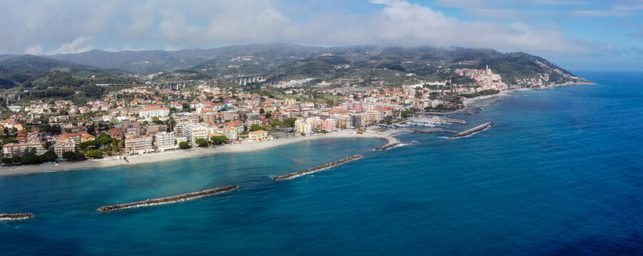 "Costa Ligure" Bilder – Durchsuchen 241 Archivfotos, Vektorgrafiken und ...