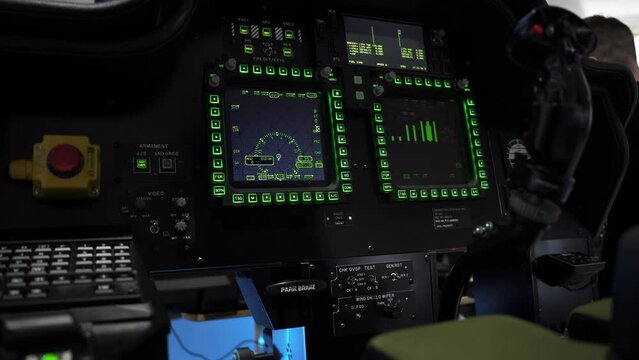 "Apache Helicopter" Bilder – Durchsuchen 234 Archivfotos ...