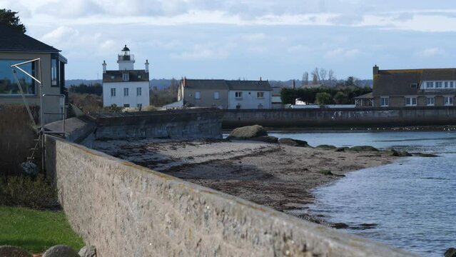 Barfleur bilder – Bläddra bland 1,004 stockfoton, vektorer och videor ...