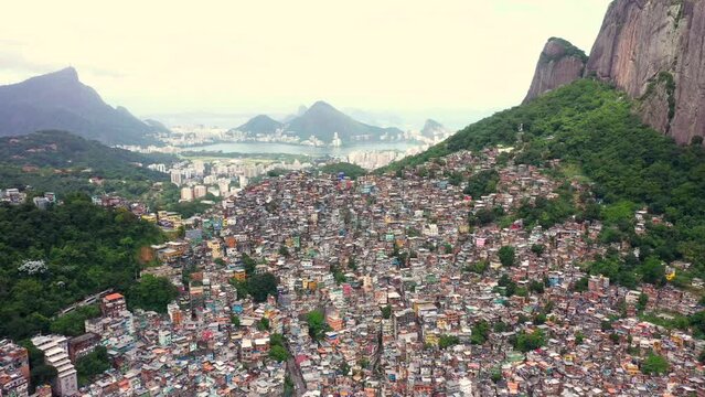 Favella Bilder – Durchsuchen 187 Archivfotos, Vektorgrafiken und Videos ...