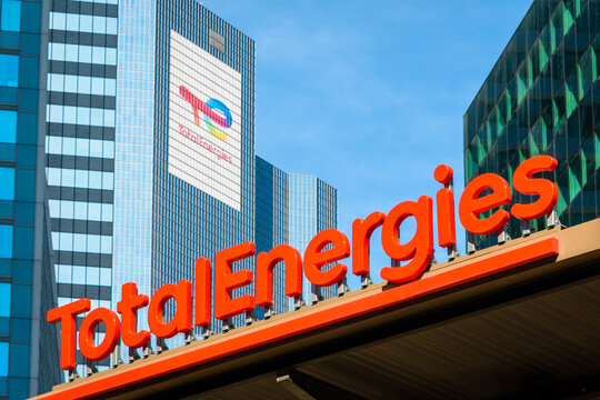 รูปภาพTotalenergies – เลือกดูภาพถ่ายสต็อก เวกเตอร์ และวิดีโอ424 | Adobe ...