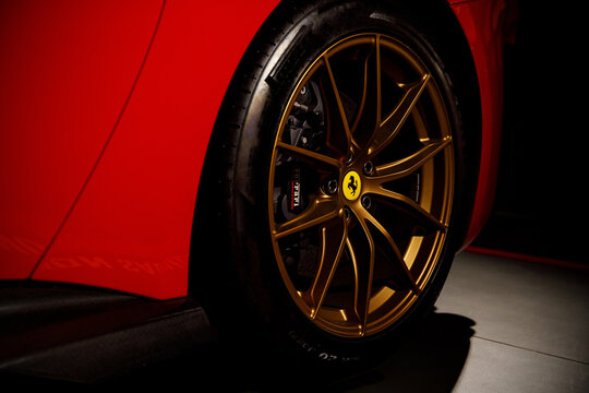 รูปภาพMaranello – เลือกดูภาพถ่ายสต็อก เวกเตอร์ และวิดีโอ5,701 | Adobe Stock