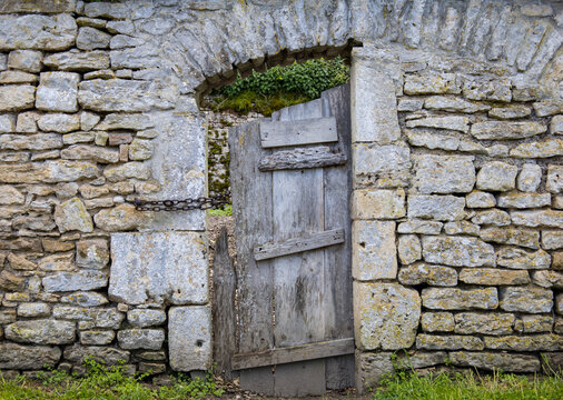 รูปภาพ"Porte – เลือกดูภาพถ่ายสต็อก เวกเตอร์ และวิดีโอ80,329 | Adobe Stock