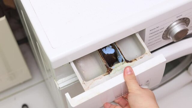 "Laundry Washer "" Images – Browse 603 Stock Photos, Vectors, and Video ...