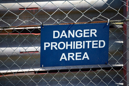 "Prohibited Area" Images – Browse 28,485 Stock Photos, Vectors, and ...