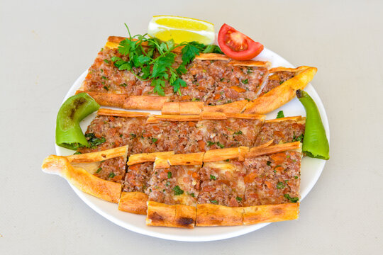 Kusbasi Bilder – Durchsuchen 790 Archivfotos, Vektorgrafiken und Videos ...