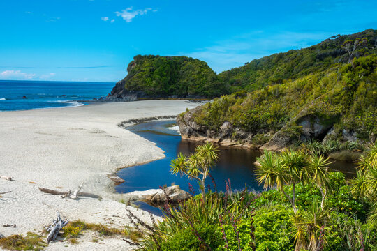 "Bruce Bay" Images – Browse 189 Stock Photos, Vectors, and Video ...