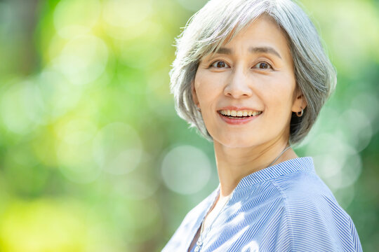 รูปภาพOld-Age – เลือกดูภาพถ่ายสต็อก เวกเตอร์ และวิดีโอ1,123,968 | Adobe ...