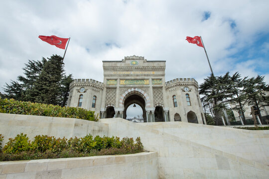Istanbul University