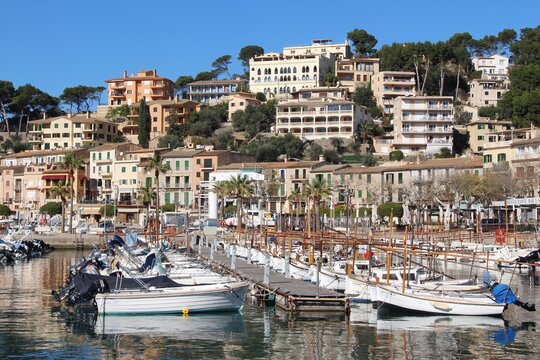 "Port De Soller" Images – Browse 2,456 Stock Photos, Vectors, and Video ...