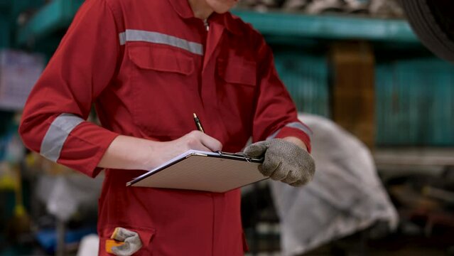 รูปภาพHalf-Body – เลือกดูภาพถ่ายสต็อก เวกเตอร์ และวิดีโอ1,528 | Adobe Stock