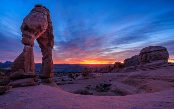 "Delicate Arch" Images – Browse 5,886 Stock Photos, Vectors, and Video ...