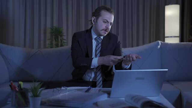 Disgraced Images – Browse 158,583 Stock Photos, Vectors, and Video ...